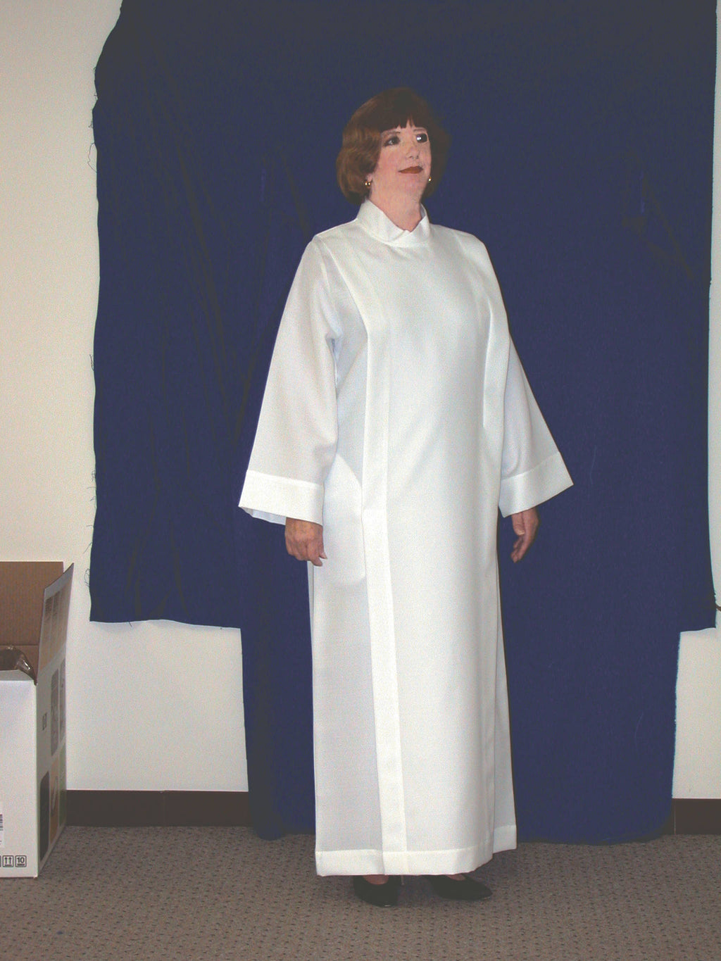 WOMEN LIGHTWEIGHT ALB - 4997-W-ALB – Church Supply Warehouse