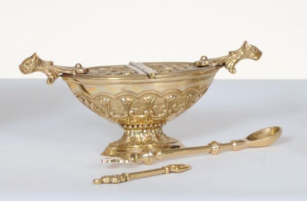 H-69 Boat & Spoon – Church Supply Warehouse